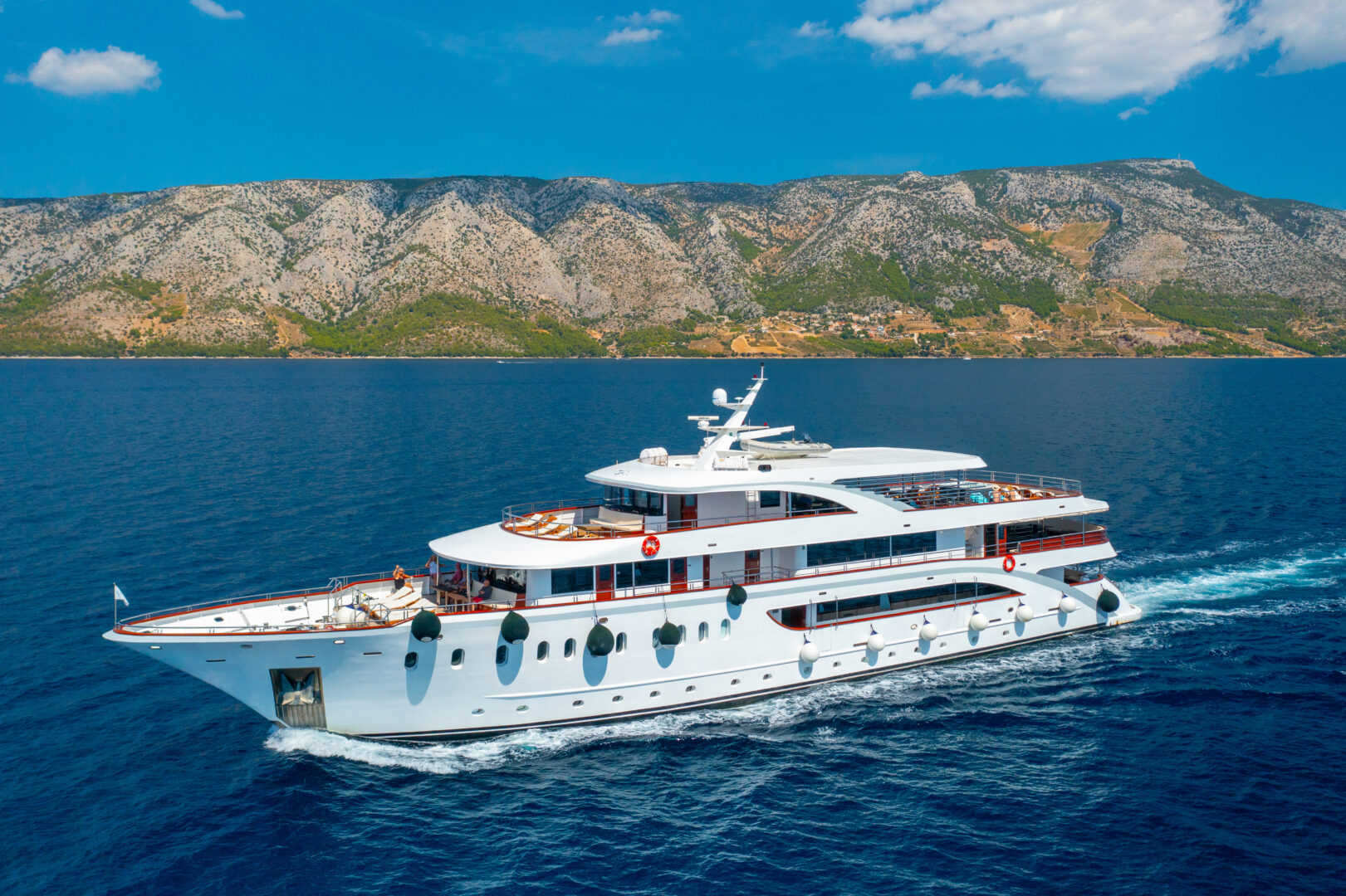 Croatia Superior Cruise - A luxury Croatian vessel - Europe Cruises